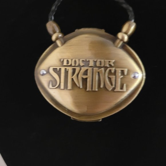 Accessories | Doctor Strange Eye Of Agamotto Glow In Dark Necklace Dr ...